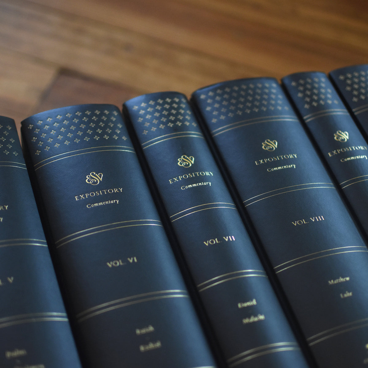 ESV Expository Commentary Series – Westminster Bookstore